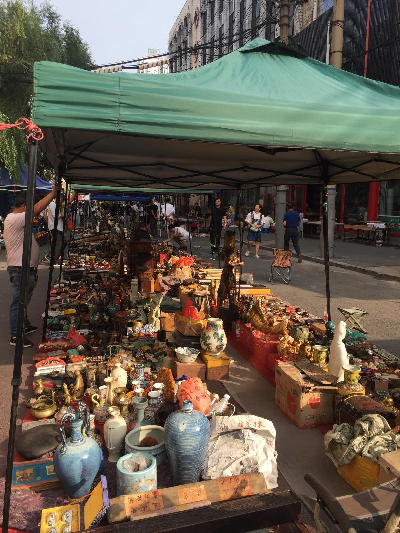 How to Fit in Abroad.. or How Not to - CET Academic Programs